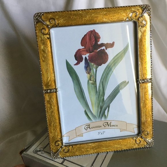 Ashleigh Manor | Accents | Ashleigh Manor Picture Frame 5x7 Nib | Poshmark